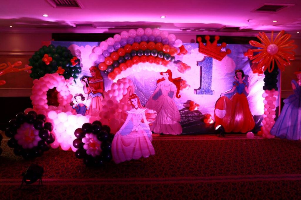 Birthday Decoration Ideas Birthday Party Platinum Package ...